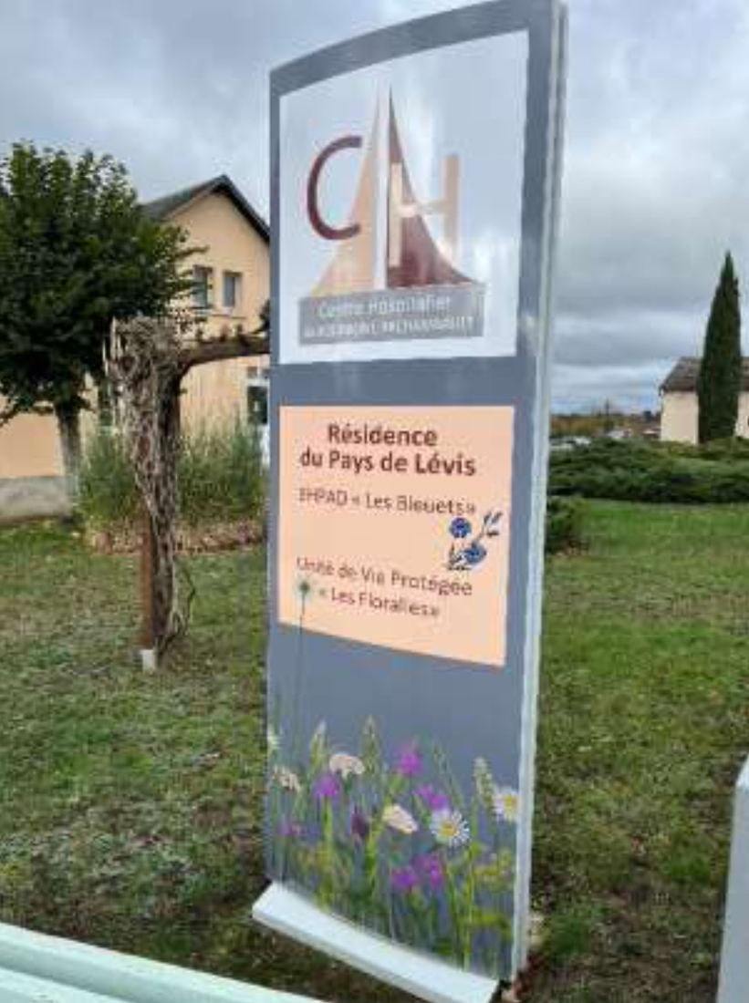 Résidence du Pays de Lévis - Mairie de Lurcy Lévis